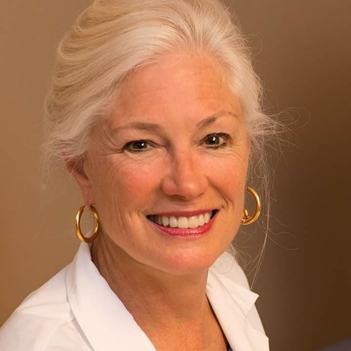 Deborah Wilson's Instagram, Twitter & Facebook on IDCrawl