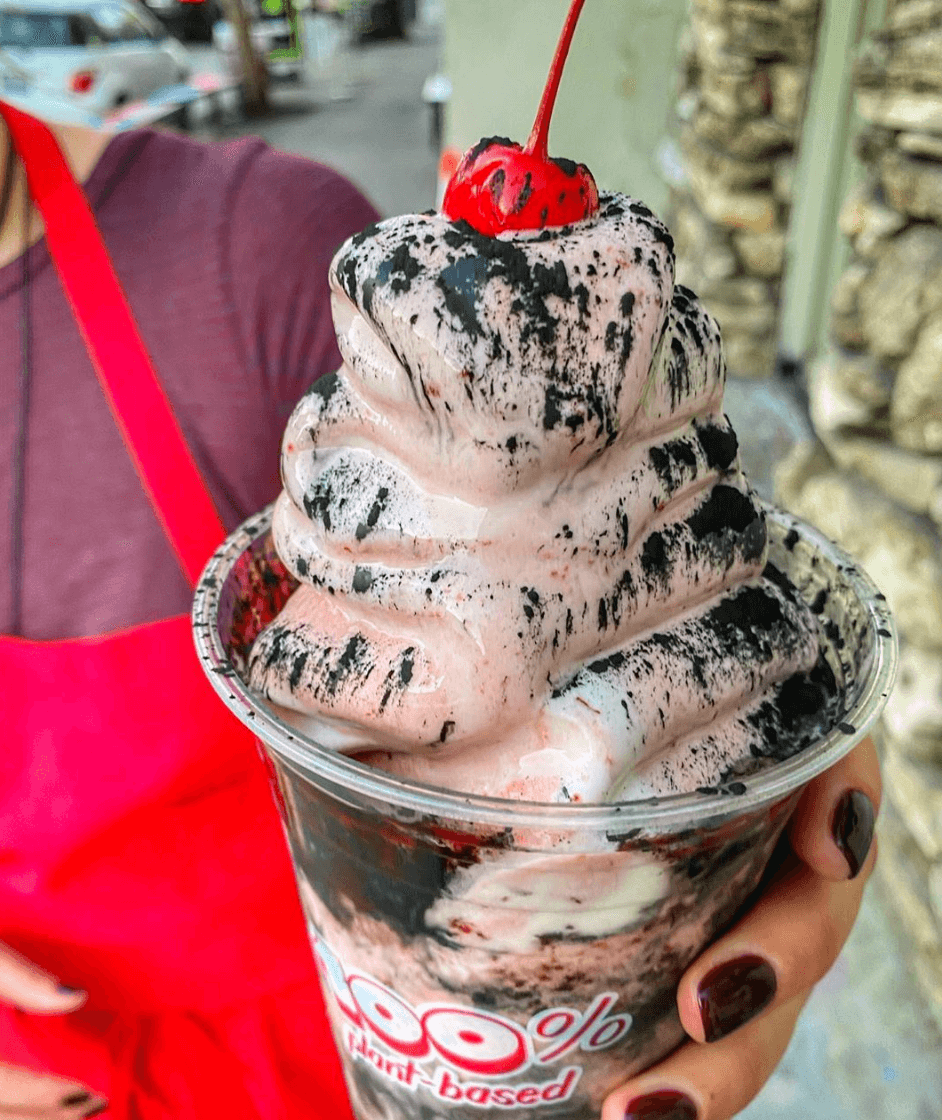 Monty's Good Burger-3rd St - Explore The Plant-Powered World