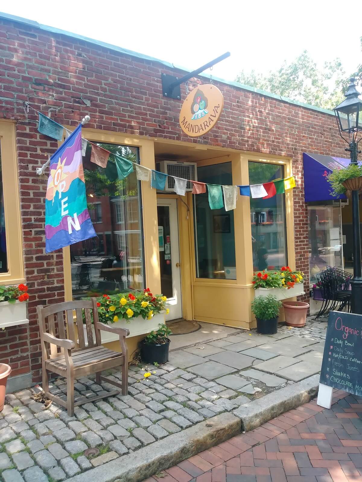 Mandarava Organic Kitchen - Explore The Plant-Powered World