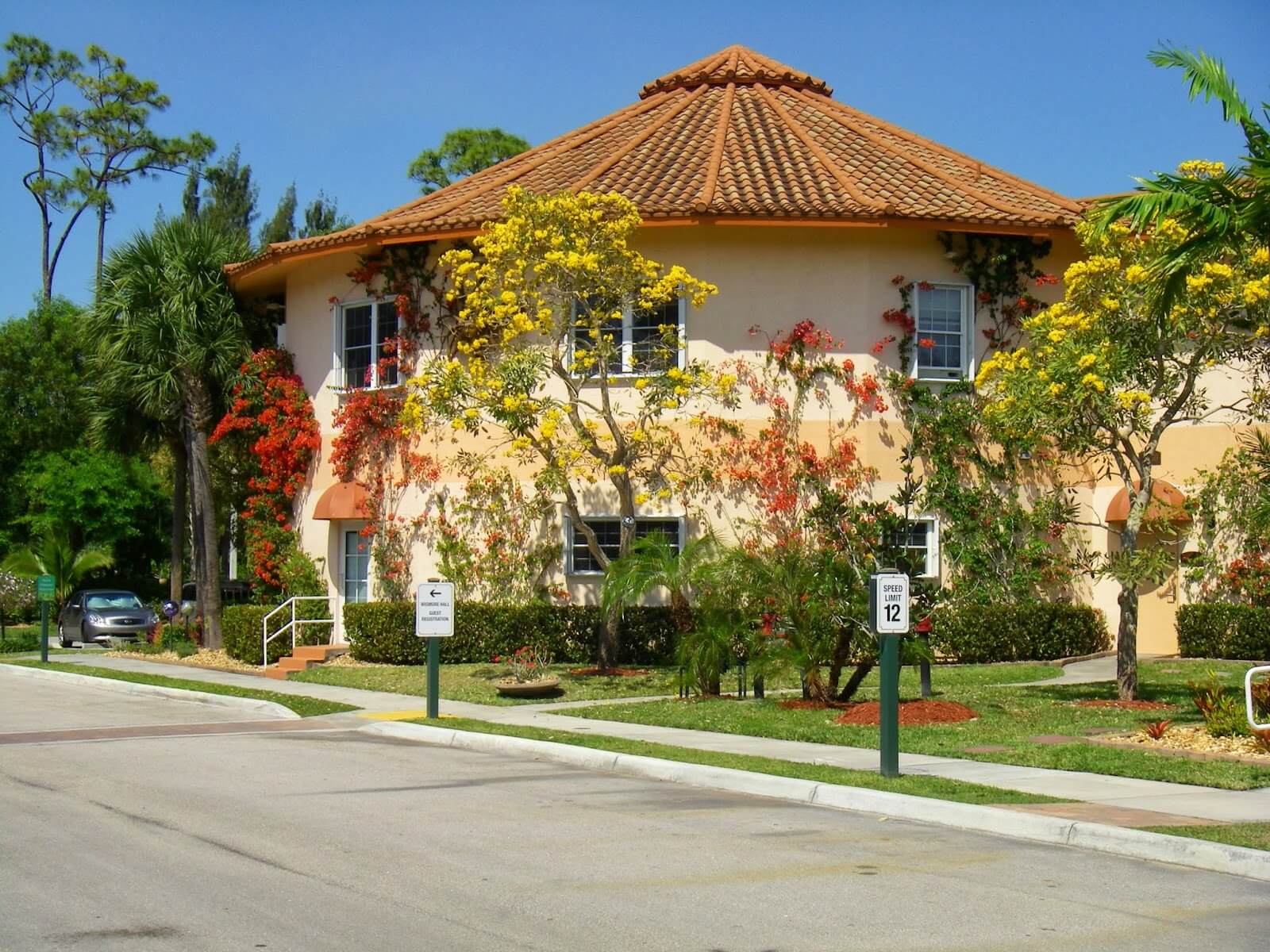 Hippocrates Health Institute - Explore The Plant-Powered World