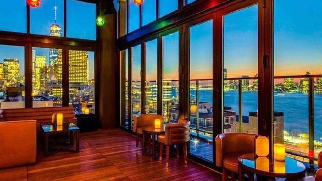 Veg Night Out! Bar Hugo Rooftop @ Hotel Hugo (20th Floor) - Vkind